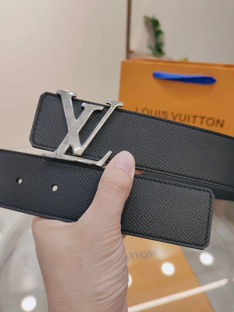 Bargain Louis Vuitton Belts