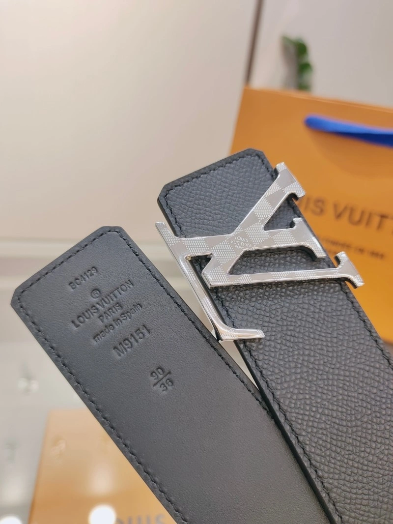 Bargain Louis Vuitton Belts