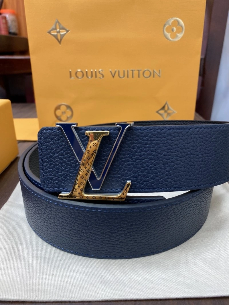 Accurate model Louis Vuitton Belts