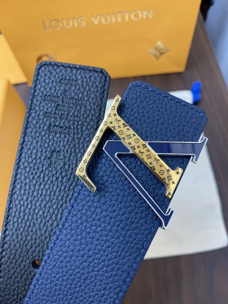 Accurate model Louis Vuitton Belts