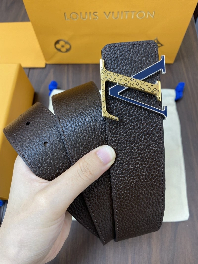 Top mirror Louis Vuitton Belts