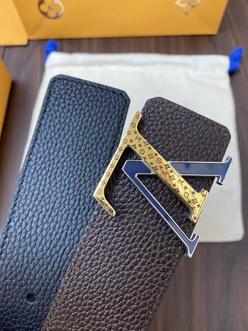 Top mirror Louis Vuitton Belts