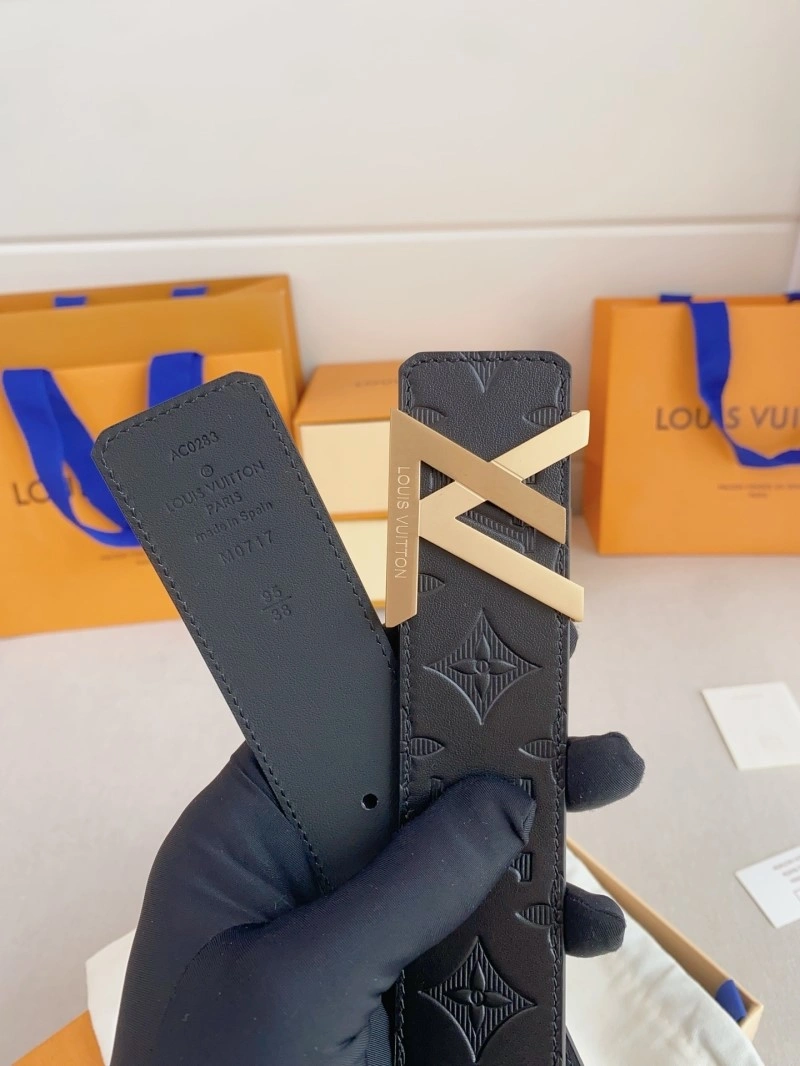Official Louis Vuitton Belts