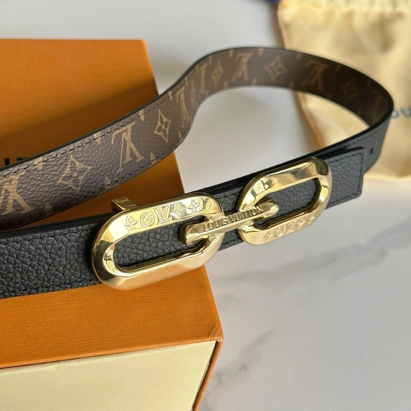Low-cost Louis Vuitton Belts