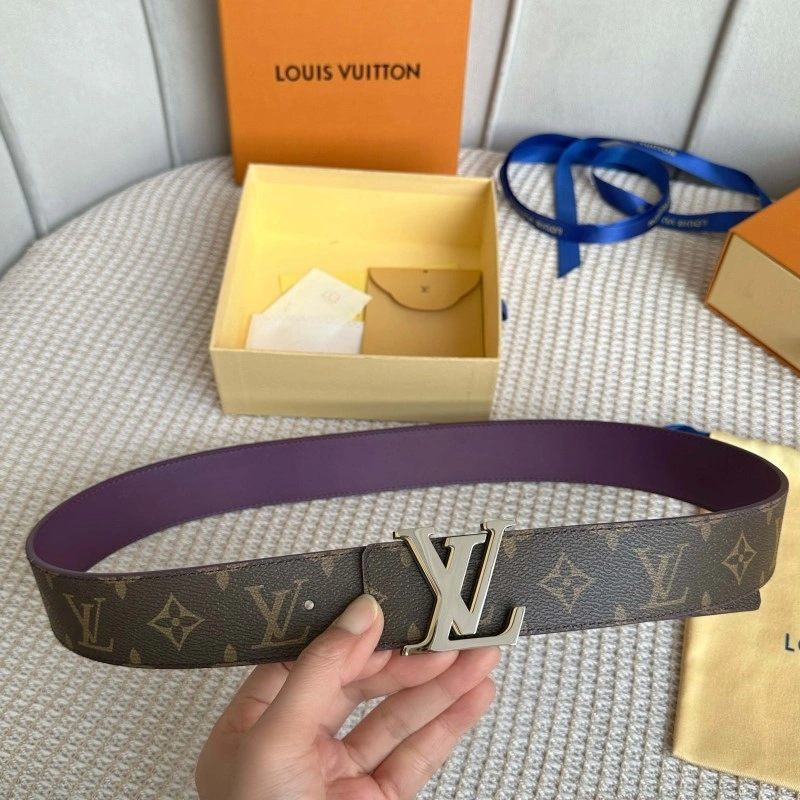 Top mirror Louis Vuitton Belts