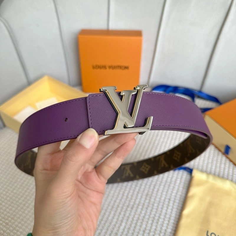 Top mirror Louis Vuitton Belts