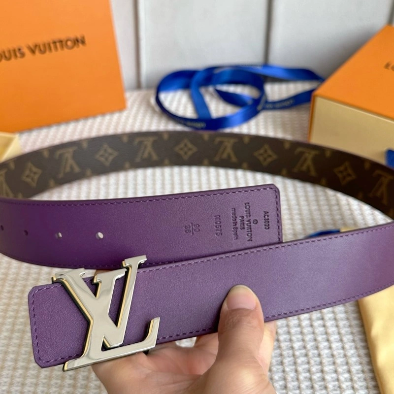 Top mirror Louis Vuitton Belts