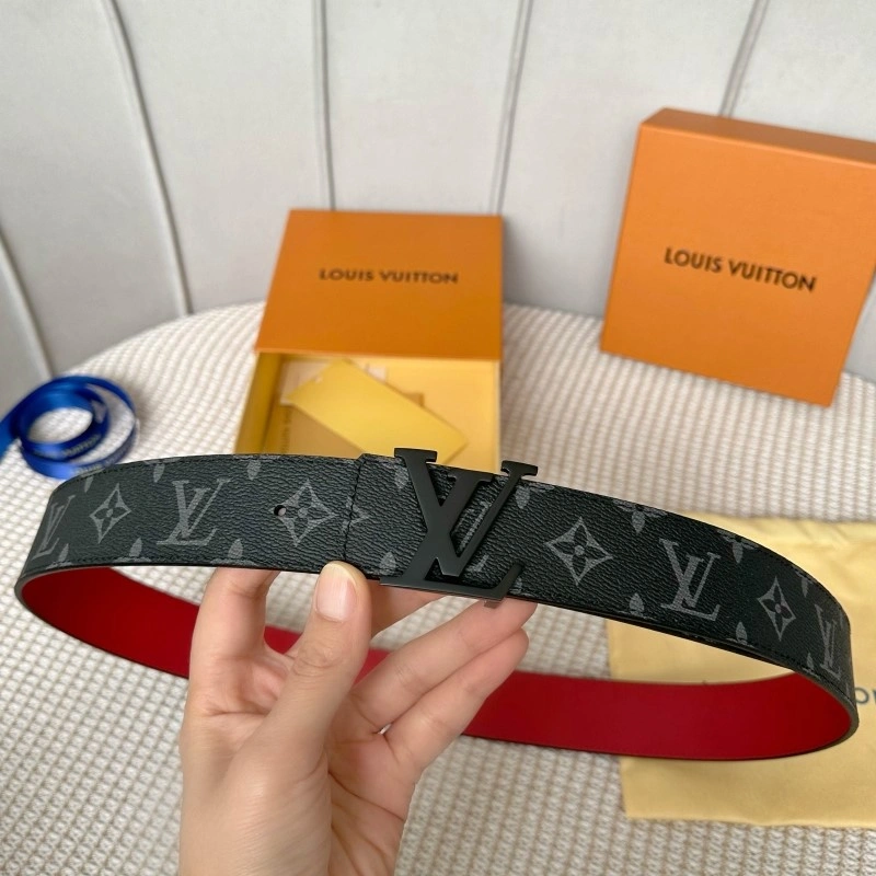 Top mirror Louis Vuitton Belts