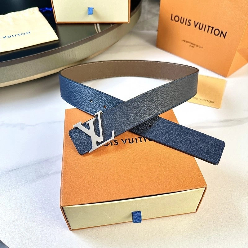 Top mirror Louis Vuitton Belts