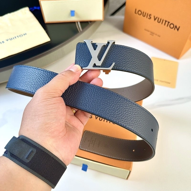 Top mirror Louis Vuitton Belts