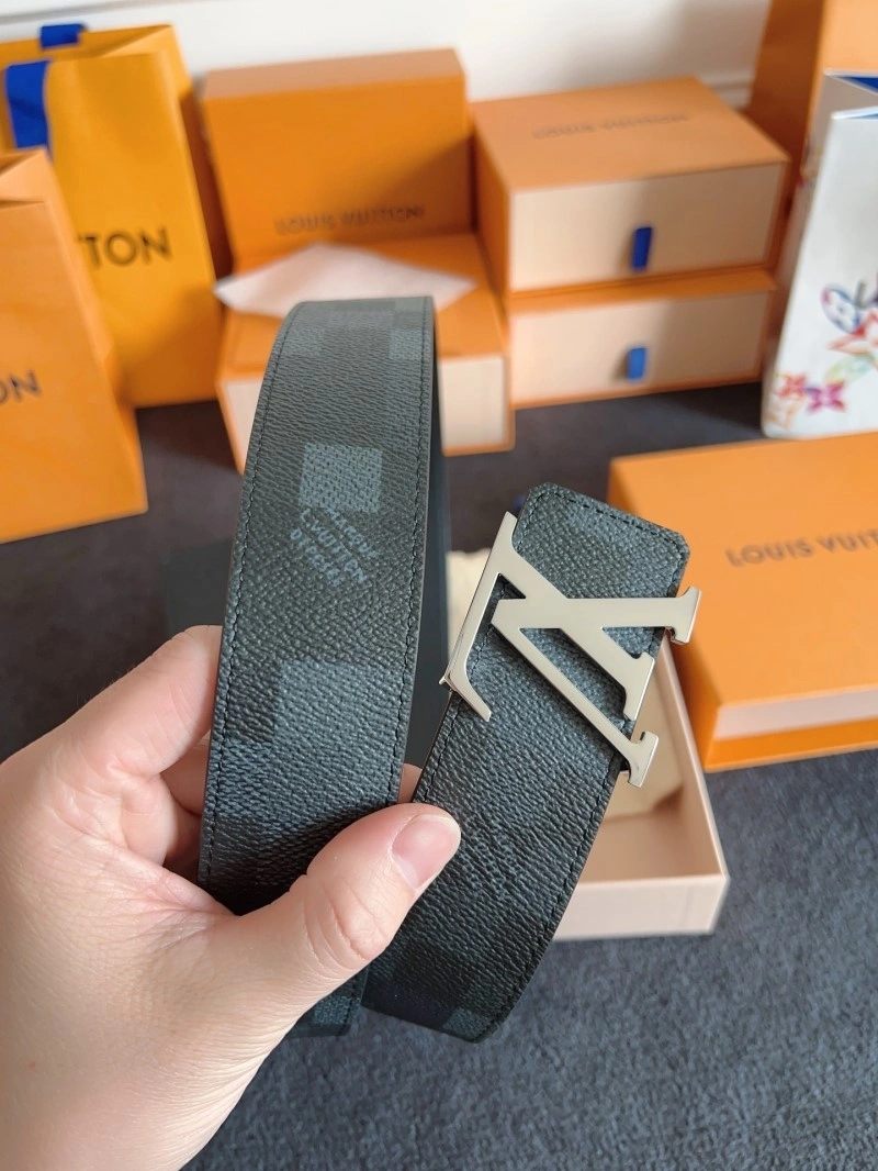 1:1 copy Louis Vuitton Belts