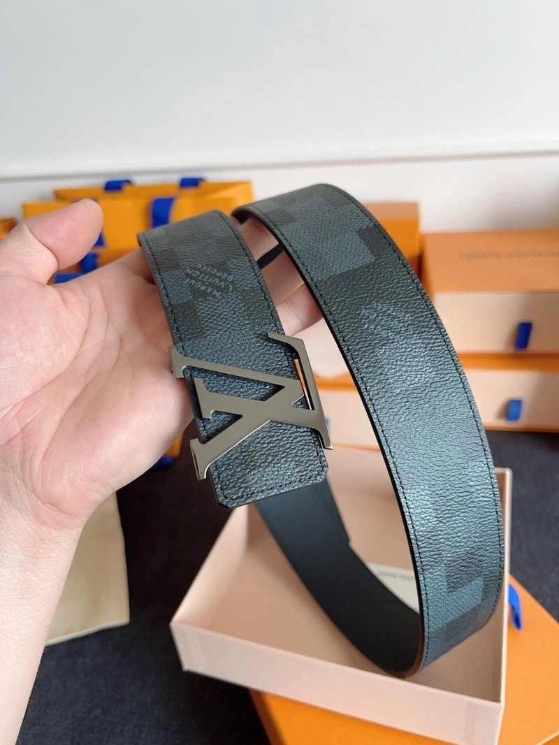 High fidelity Louis Vuitton Belts
