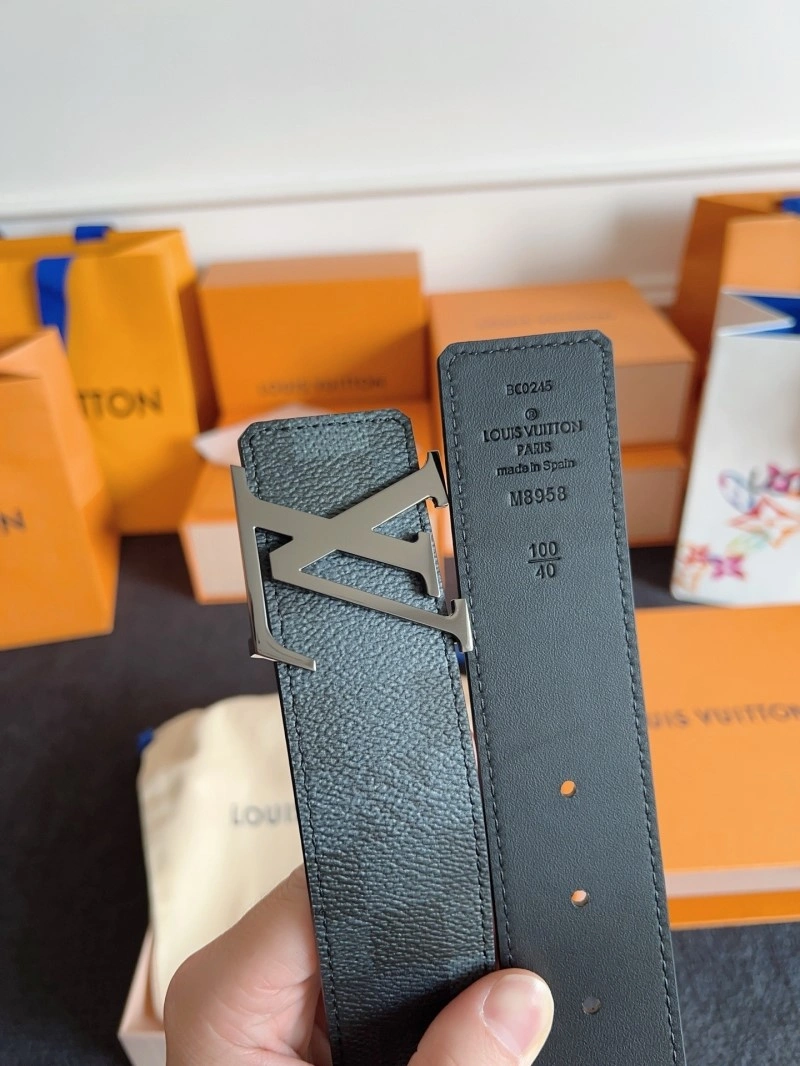 High fidelity Louis Vuitton Belts