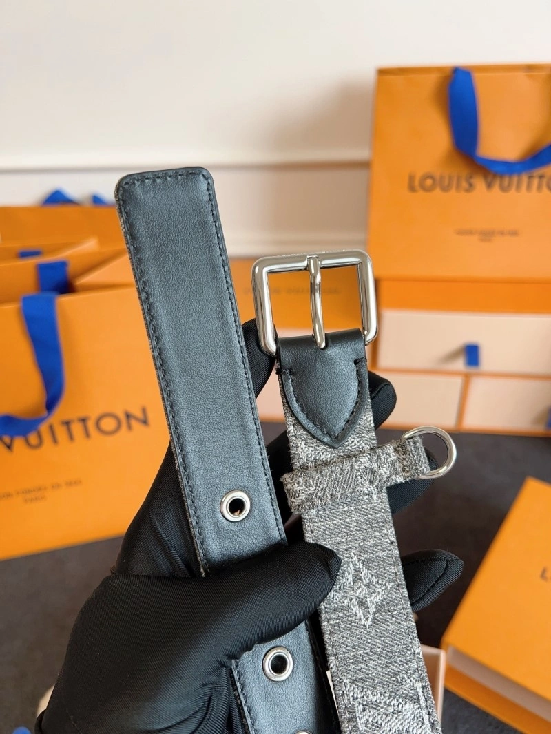 Real Louis Vuitton Belts