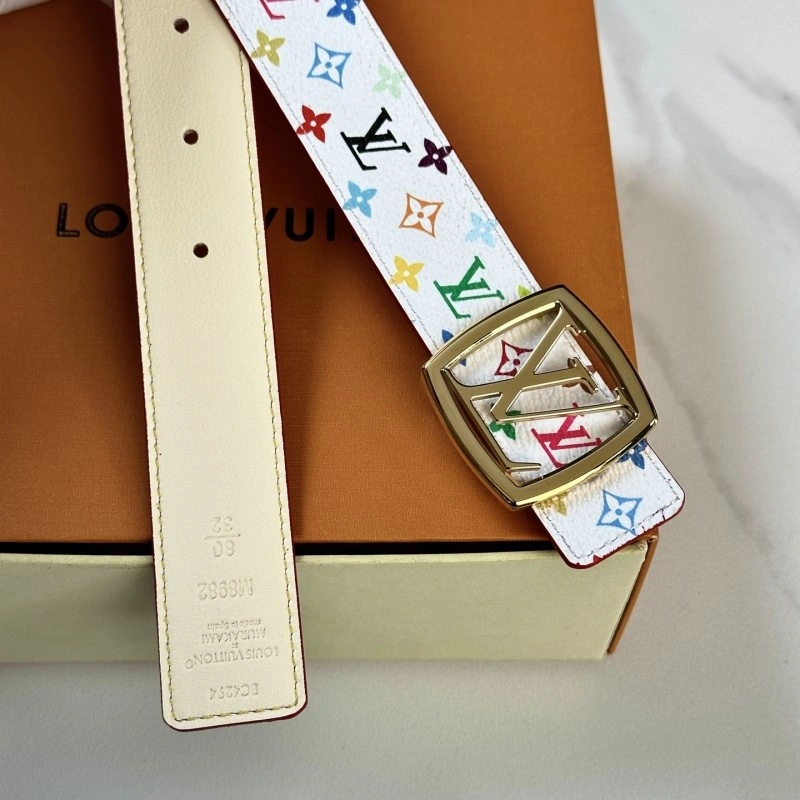 Low-cost Louis Vuitton Belts