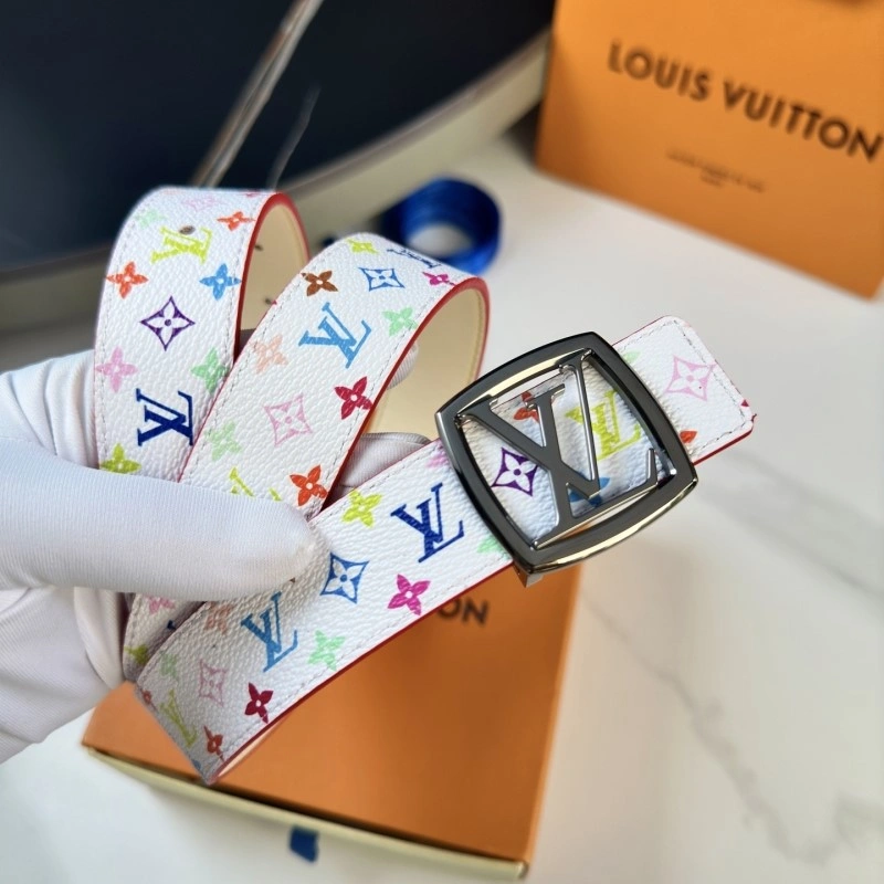 Top mirror Louis Vuitton Belts