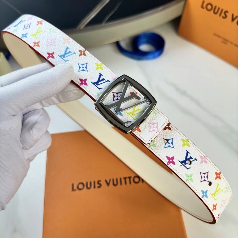 Top mirror Louis Vuitton Belts