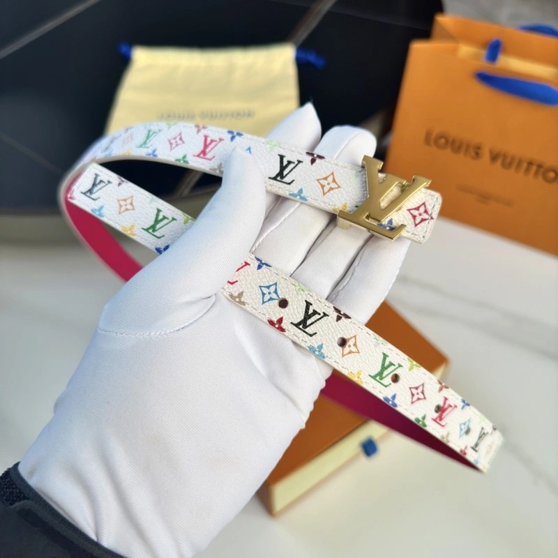 Top mirror Louis Vuitton Belts