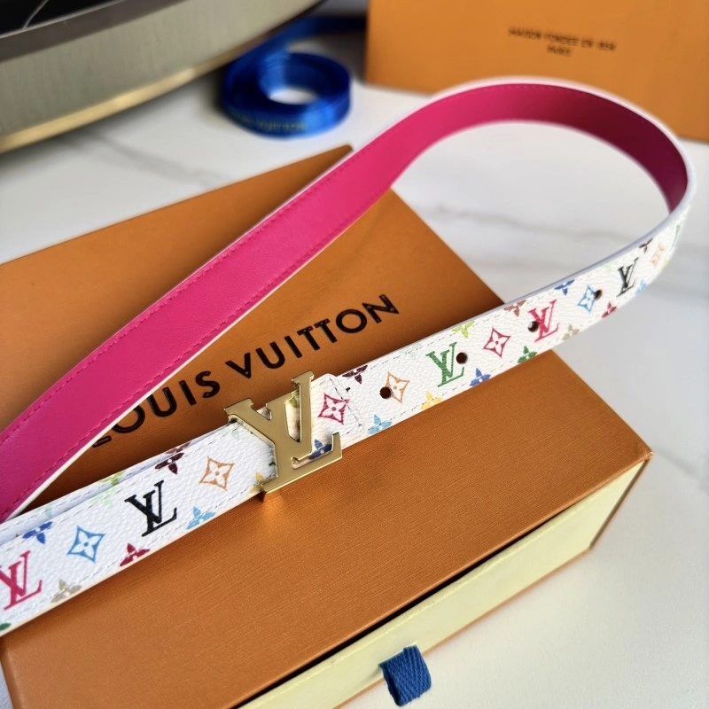 Top mirror Louis Vuitton Belts