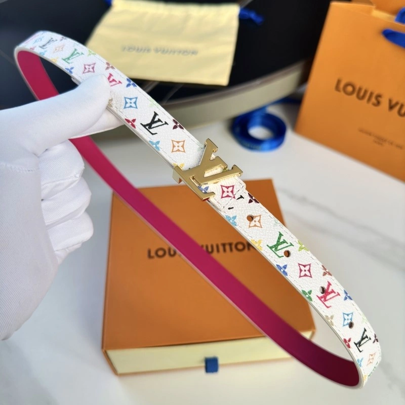 Top mirror Louis Vuitton Belts