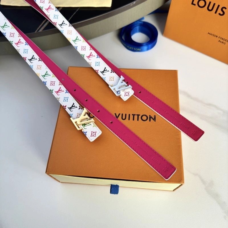 Top mirror Louis Vuitton Belts