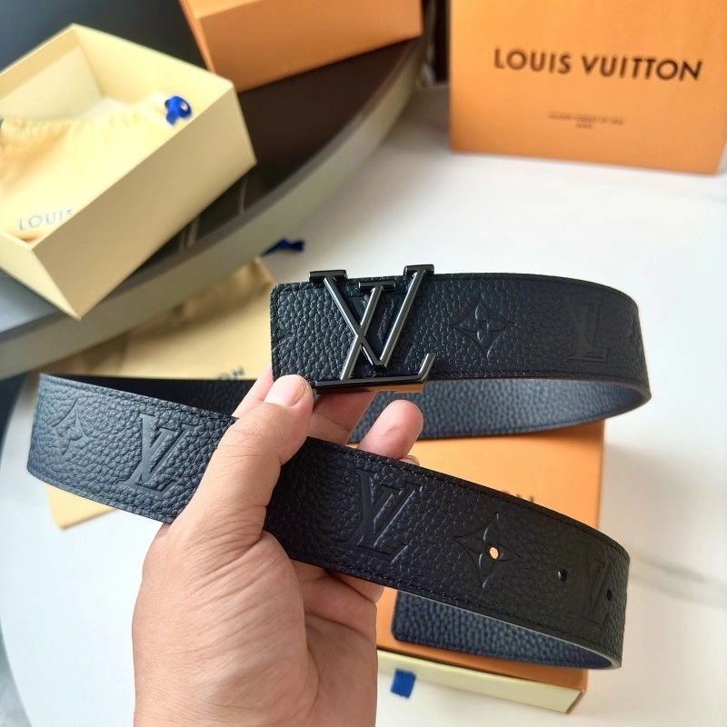 Accurate model Louis Vuitton Belts