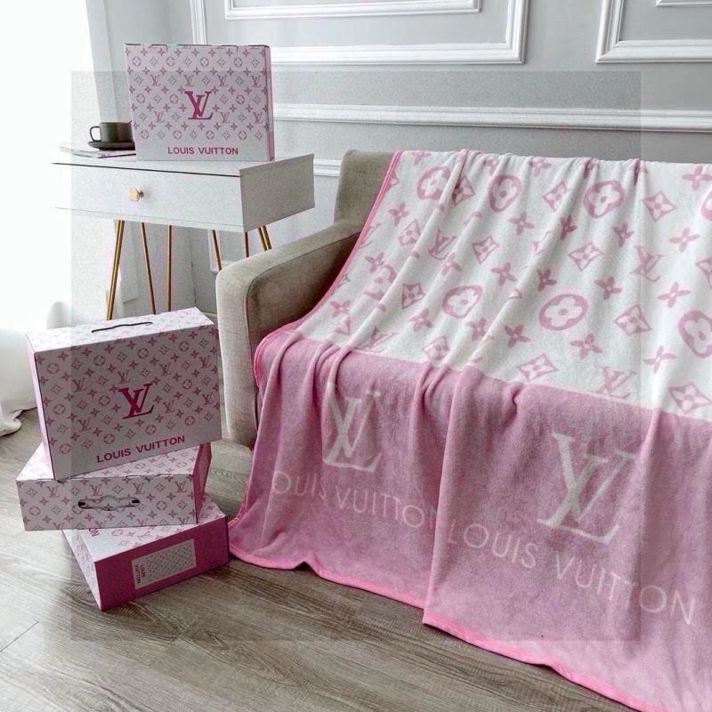 Bargain Louis Vuitton Blanket