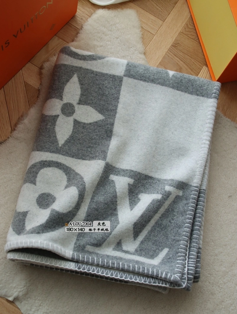 Exact replica Louis Vuitton Blanket