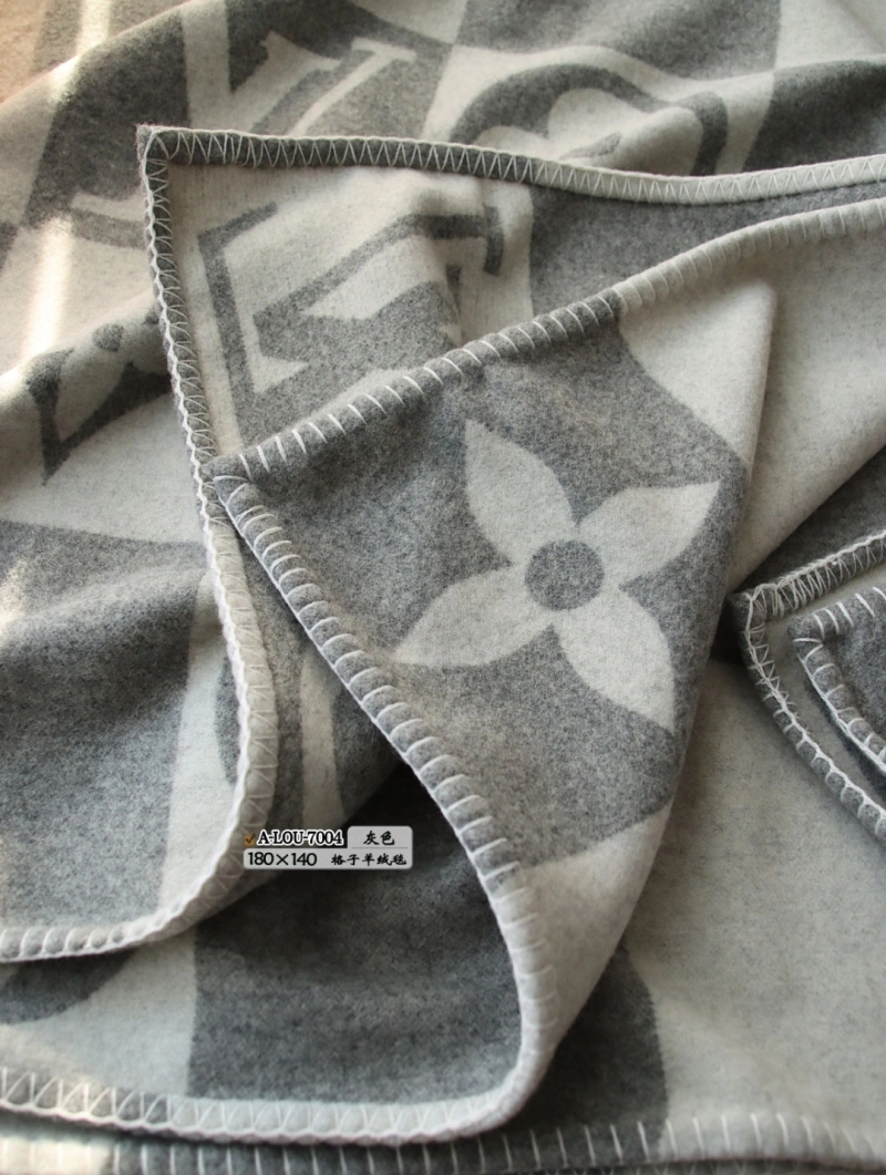 Exact replica Louis Vuitton Blanket