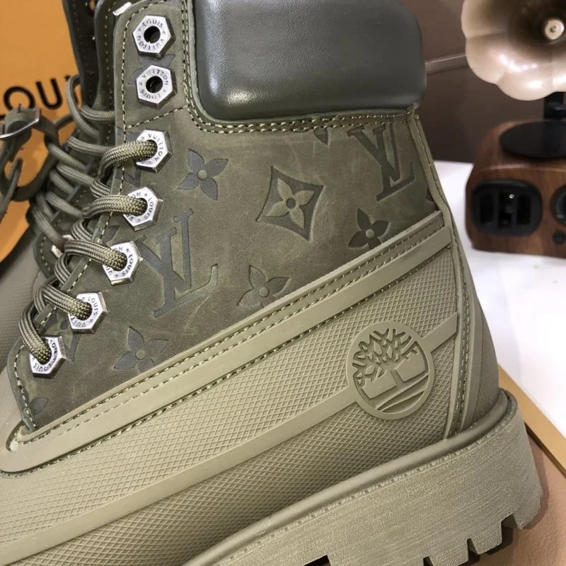 Top mirror Louis Vuitton Boots