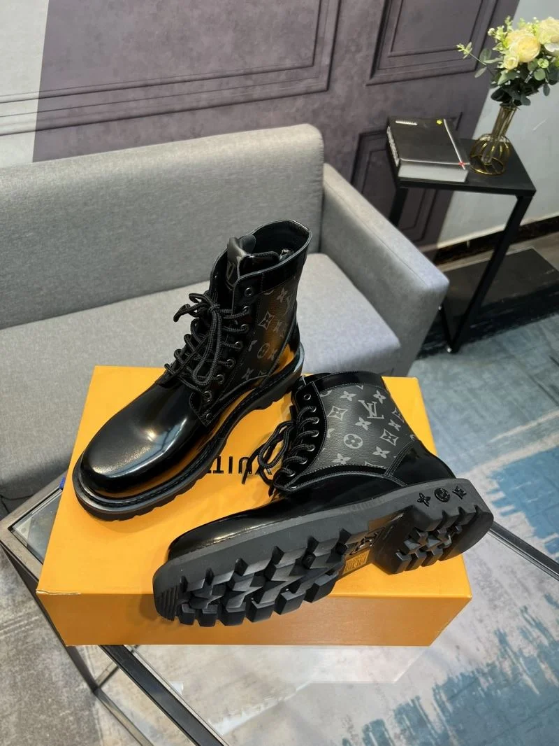 Bargain Louis Vuitton Boots