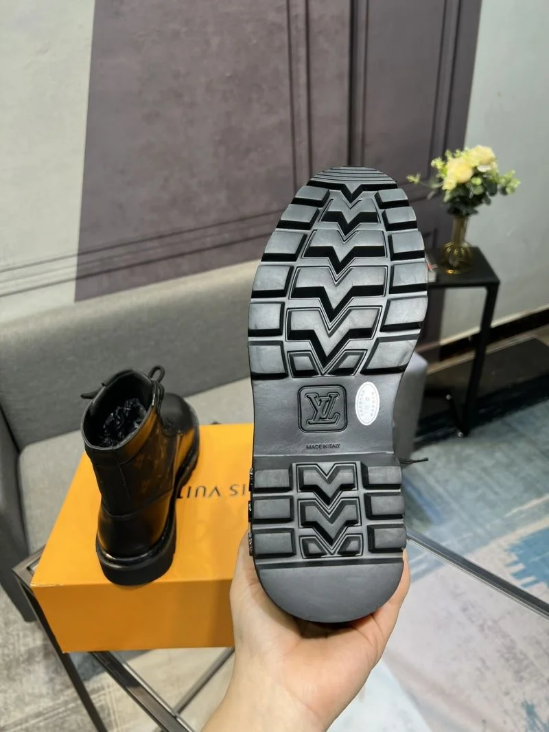 High accuracy Louis Vuitton Boots