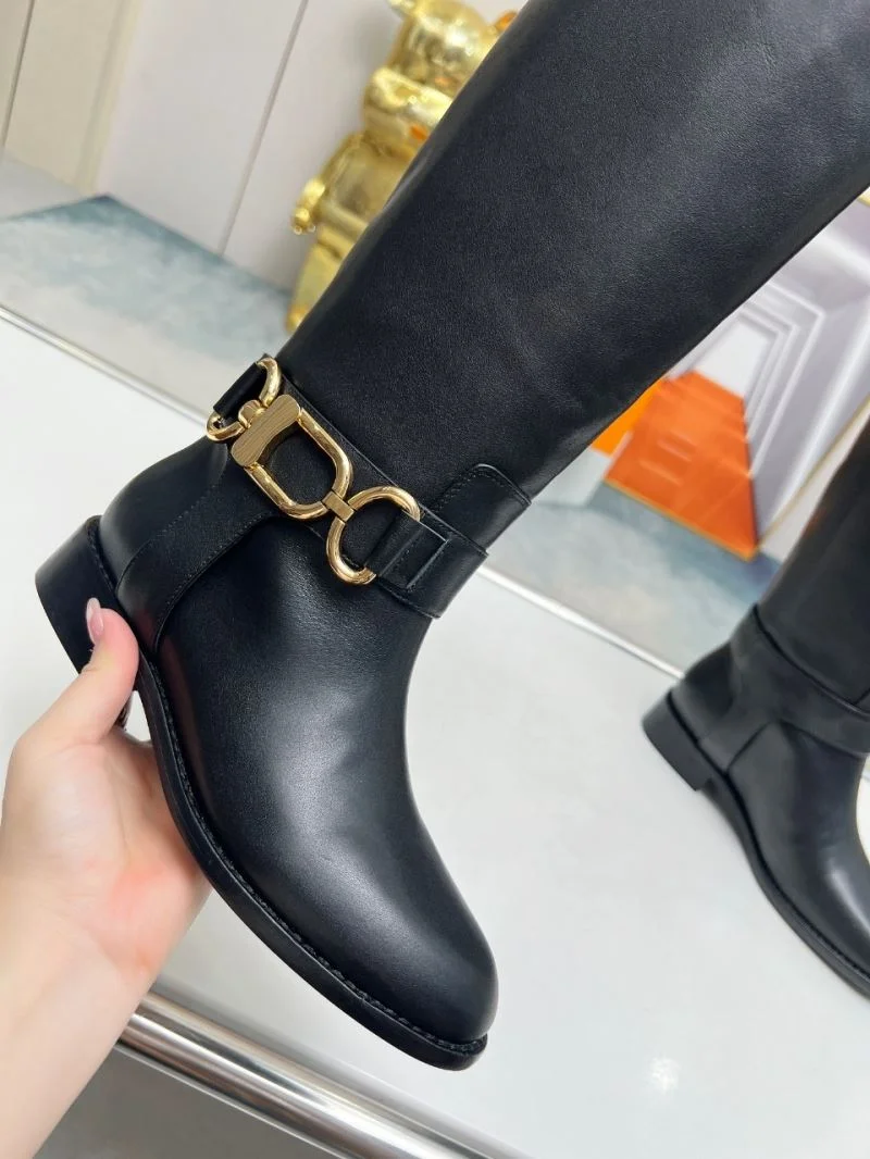 Bargain Louis Vuitton Boots