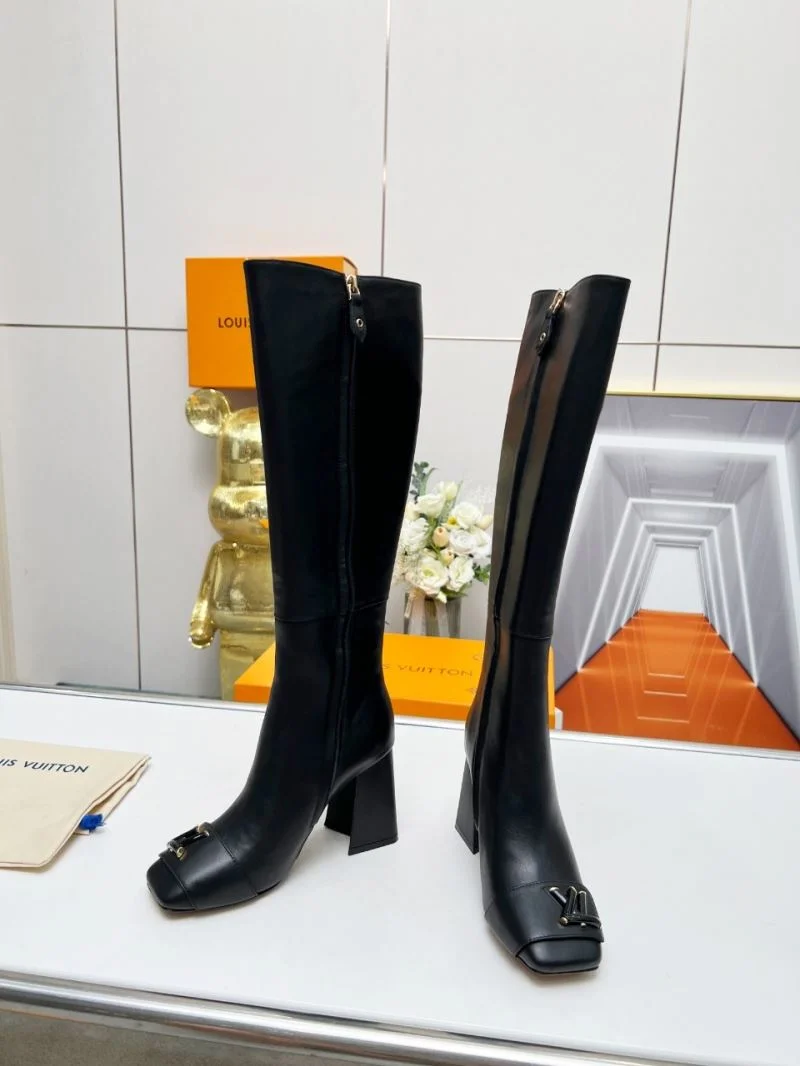 Accurate model Louis Vuitton Boots