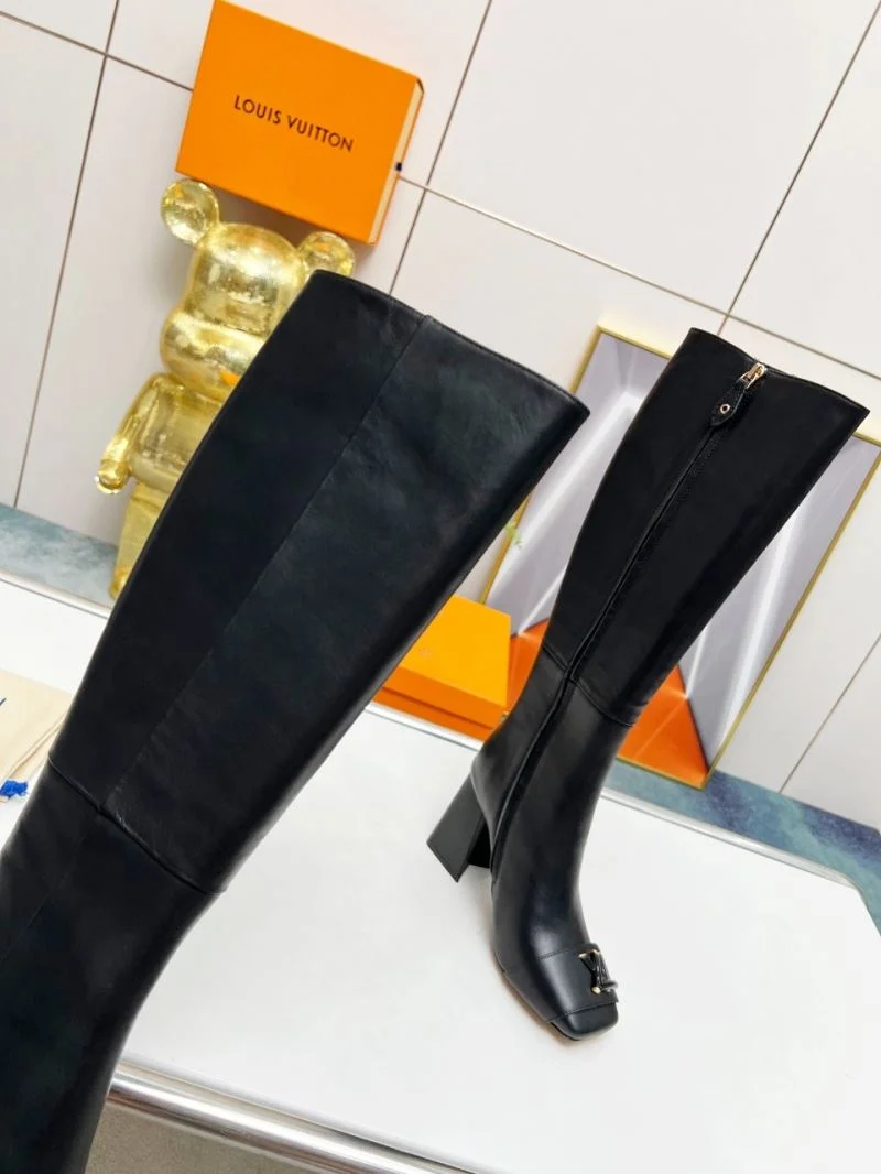 Accurate model Louis Vuitton Boots
