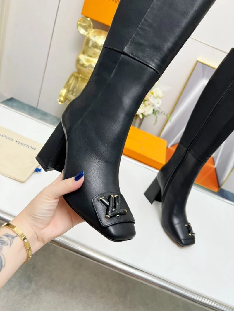 Accurate model Louis Vuitton Boots