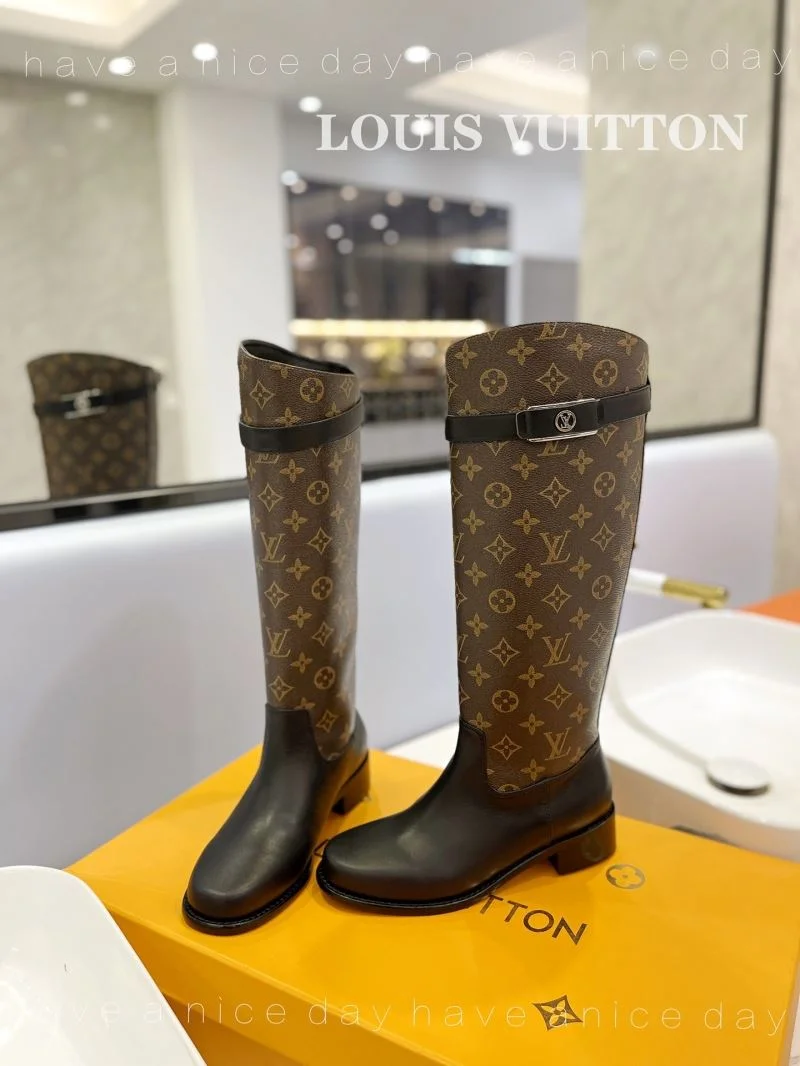 Top mirror Louis Vuitton Boots