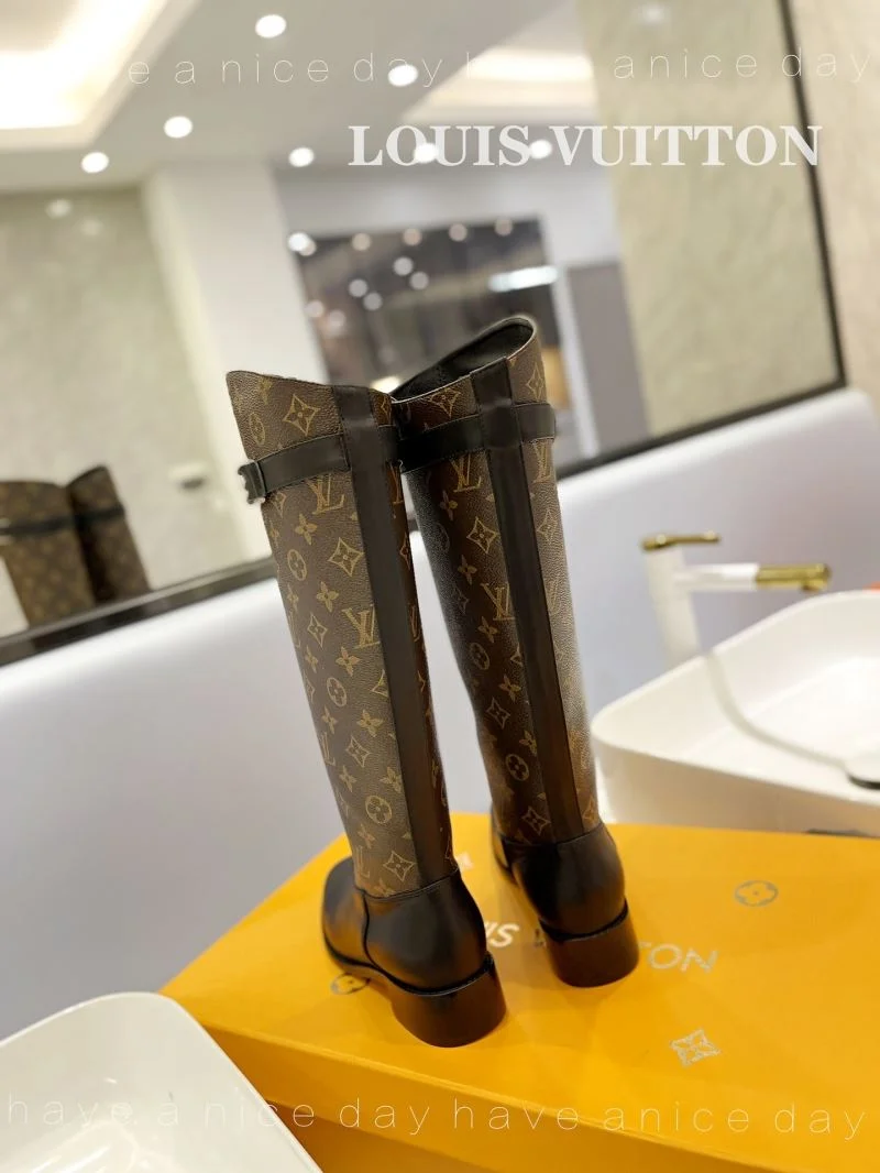 Top mirror Louis Vuitton Boots