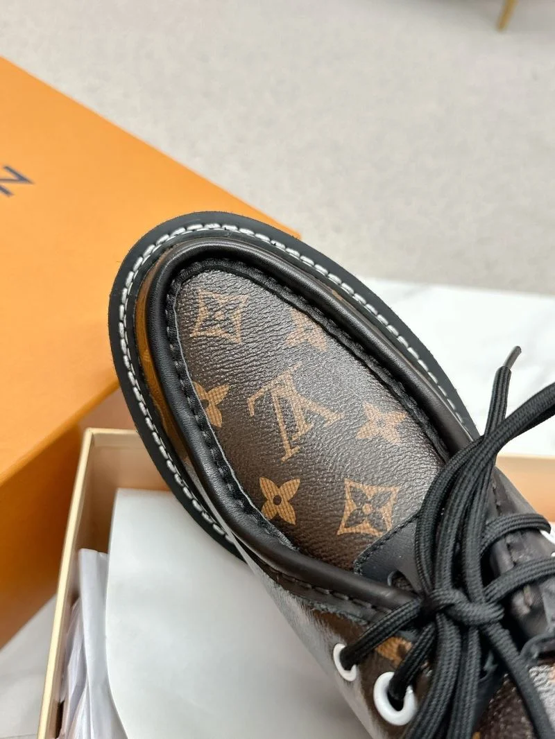 Top mirror Louis Vuitton Boots