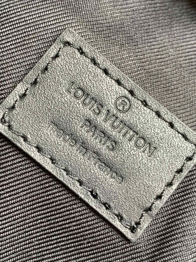 Brand-authenticated Louis Vuitton Box Bags