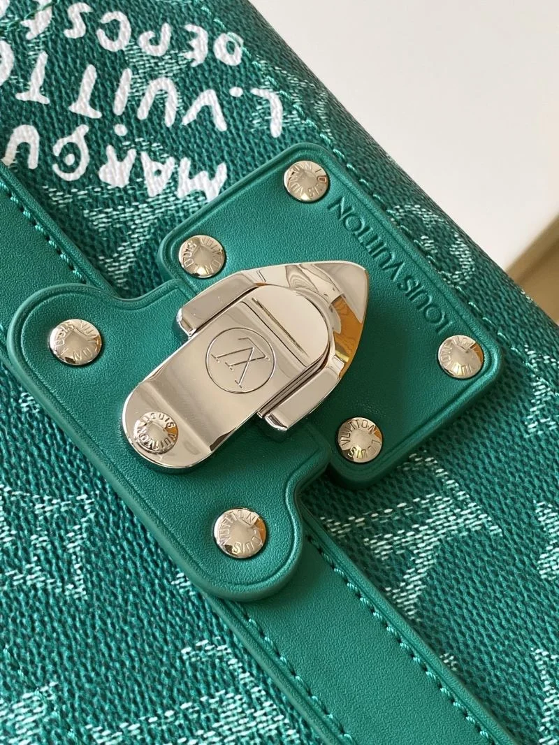 Accurate model Louis Vuitton Box Bags