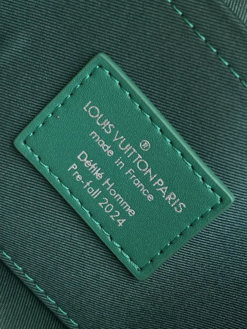 Accurate model Louis Vuitton Box Bags