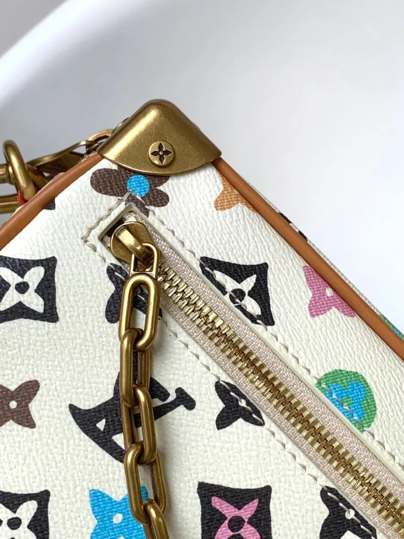 Brand-authenticated Louis Vuitton Box Bags