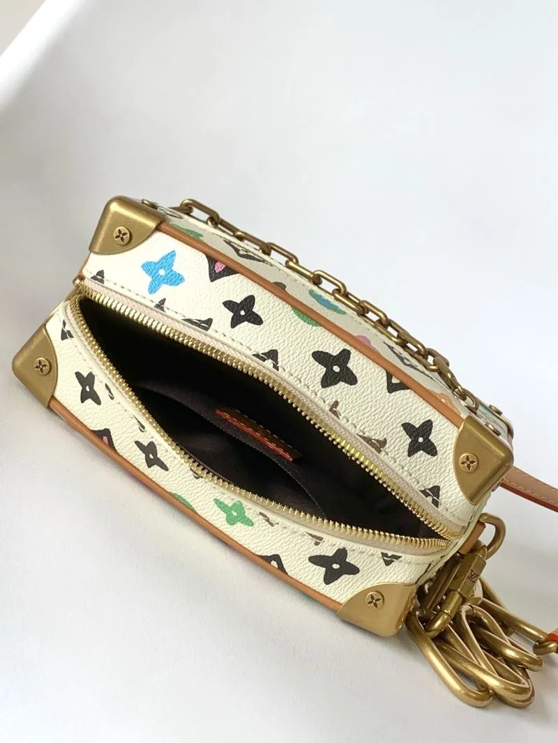 Brand-authenticated Louis Vuitton Box Bags