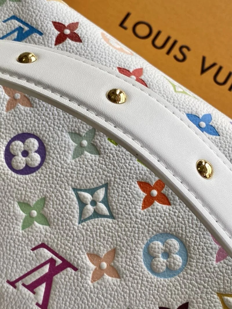 Budget-friendly Louis Vuitton Box Bags