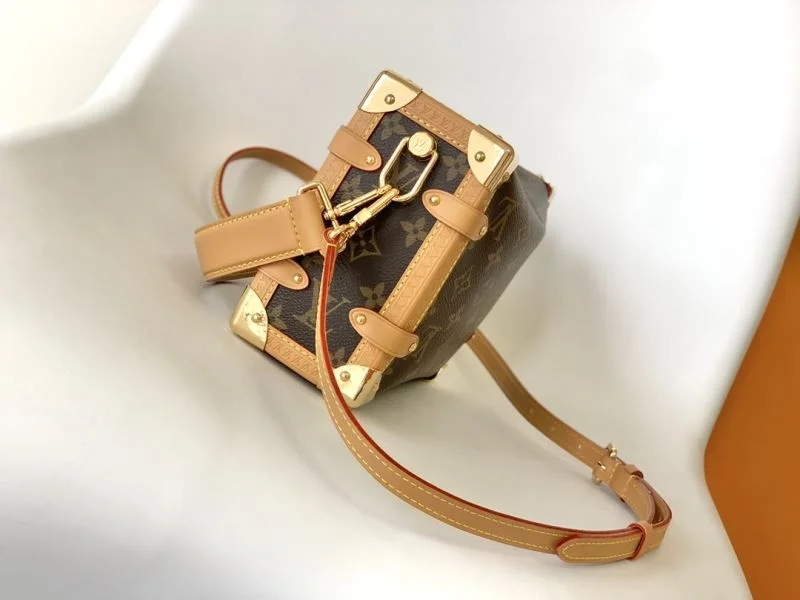 Brand-authenticated Louis Vuitton Box Bags
