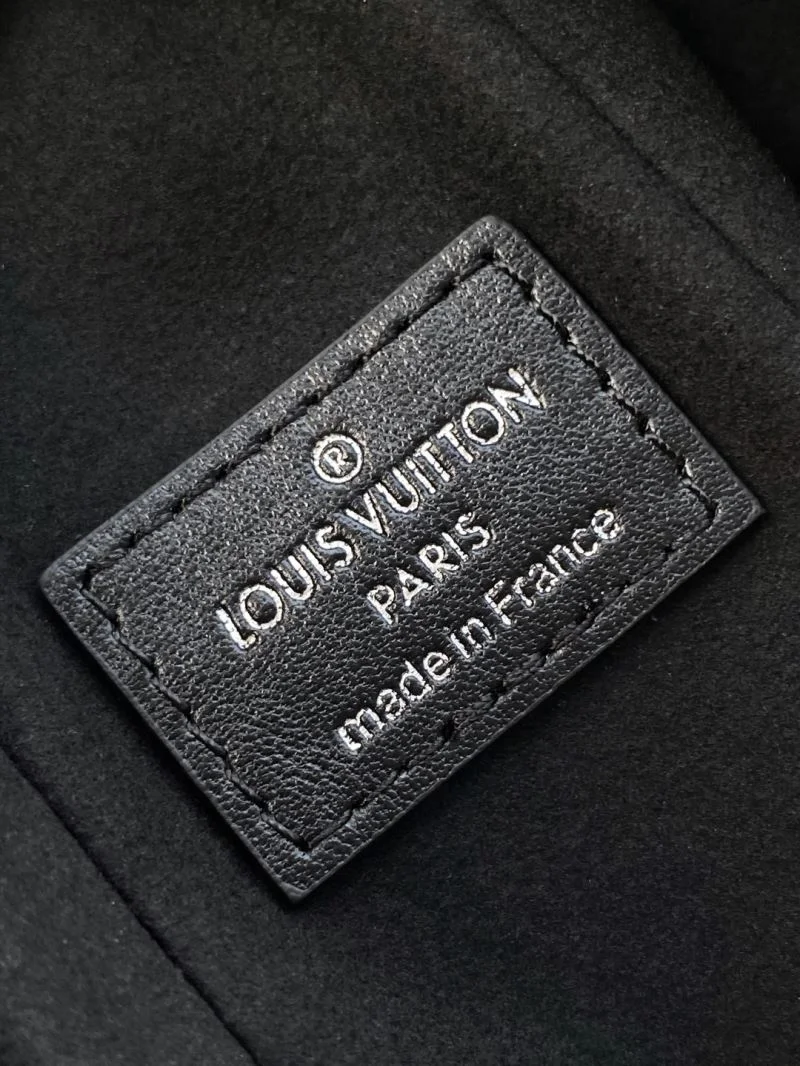 Bargain Louis Vuitton Box Bags