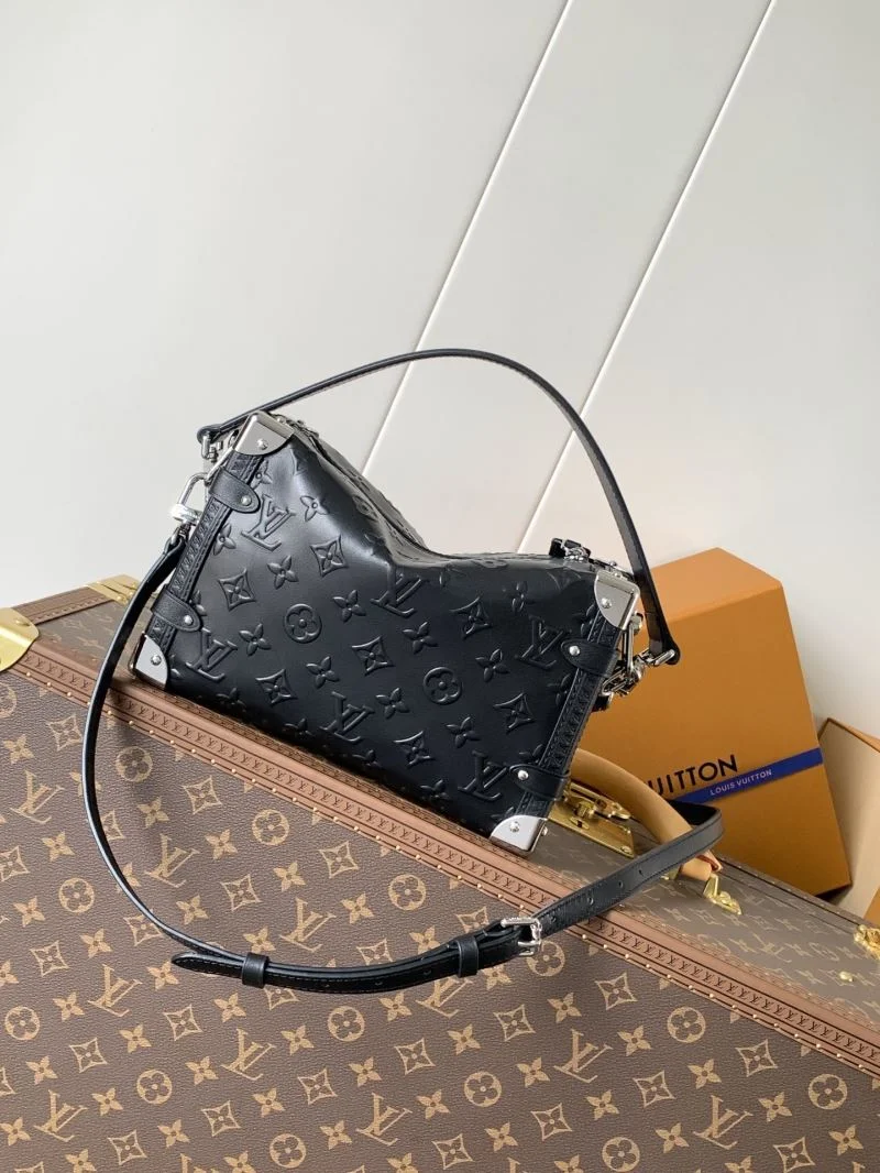 Brand-authenticated Louis Vuitton Box Bags