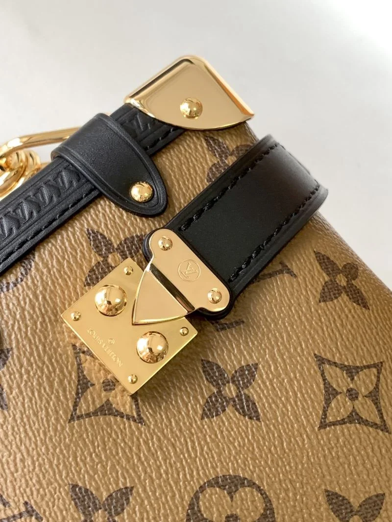 Brand-authenticated Louis Vuitton Box Bags