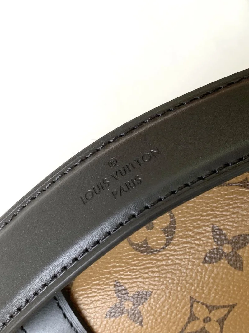 Brand-authenticated Louis Vuitton Box Bags